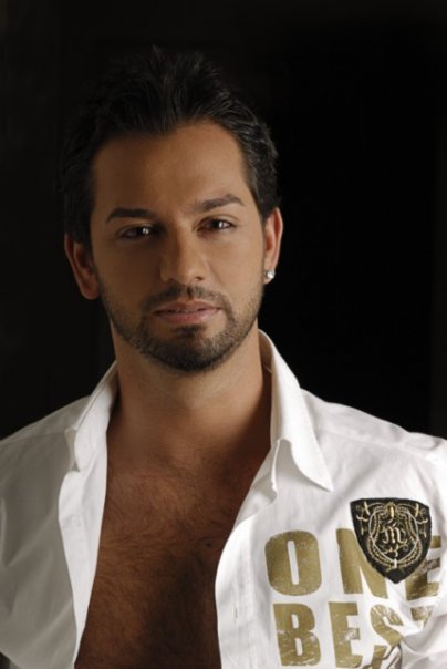 Barış Kömürcüoğlu Kimdir, Hayatı ve Resimleri