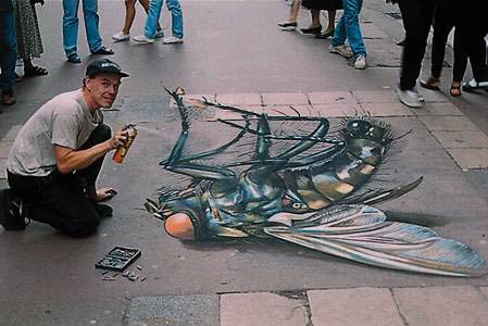 Julian Beever Kimdir, Hayatı ve Resimleri