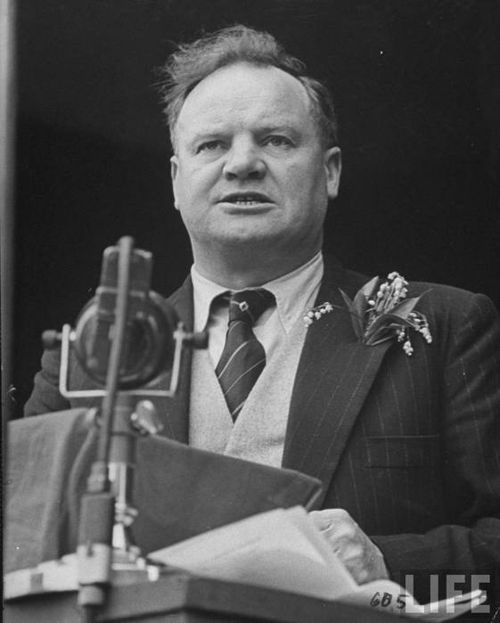 Maurice Thorez Kimdir, Hayatı ve Resimleri