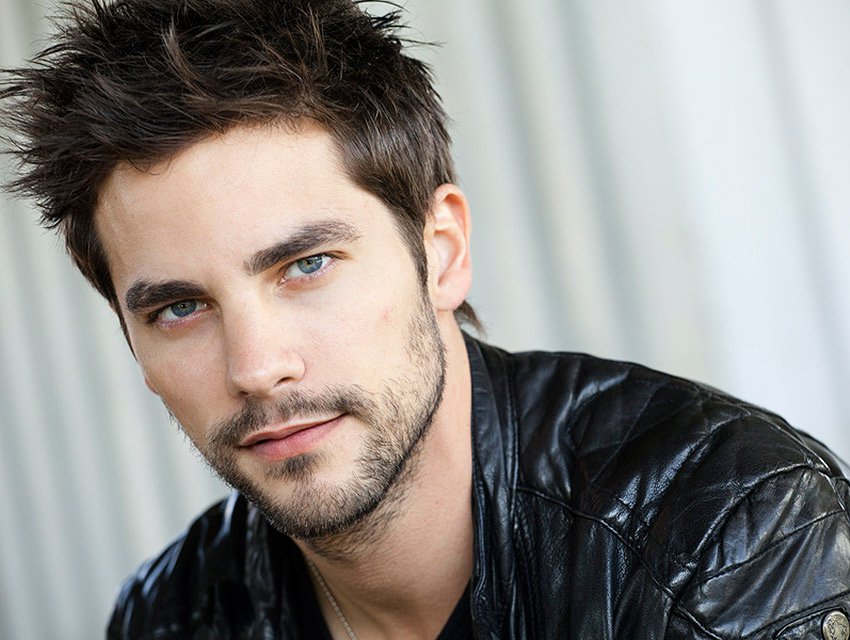 Brant Daugherty Kimdir, Hayatı ve Resimleri