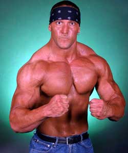 Chris Masters Kimdir, Hayatı ve Resimleri