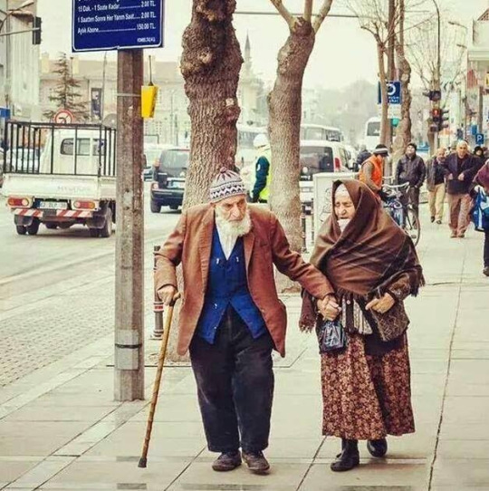 Yaşlı İnsan Resimleri - Sayfa 58